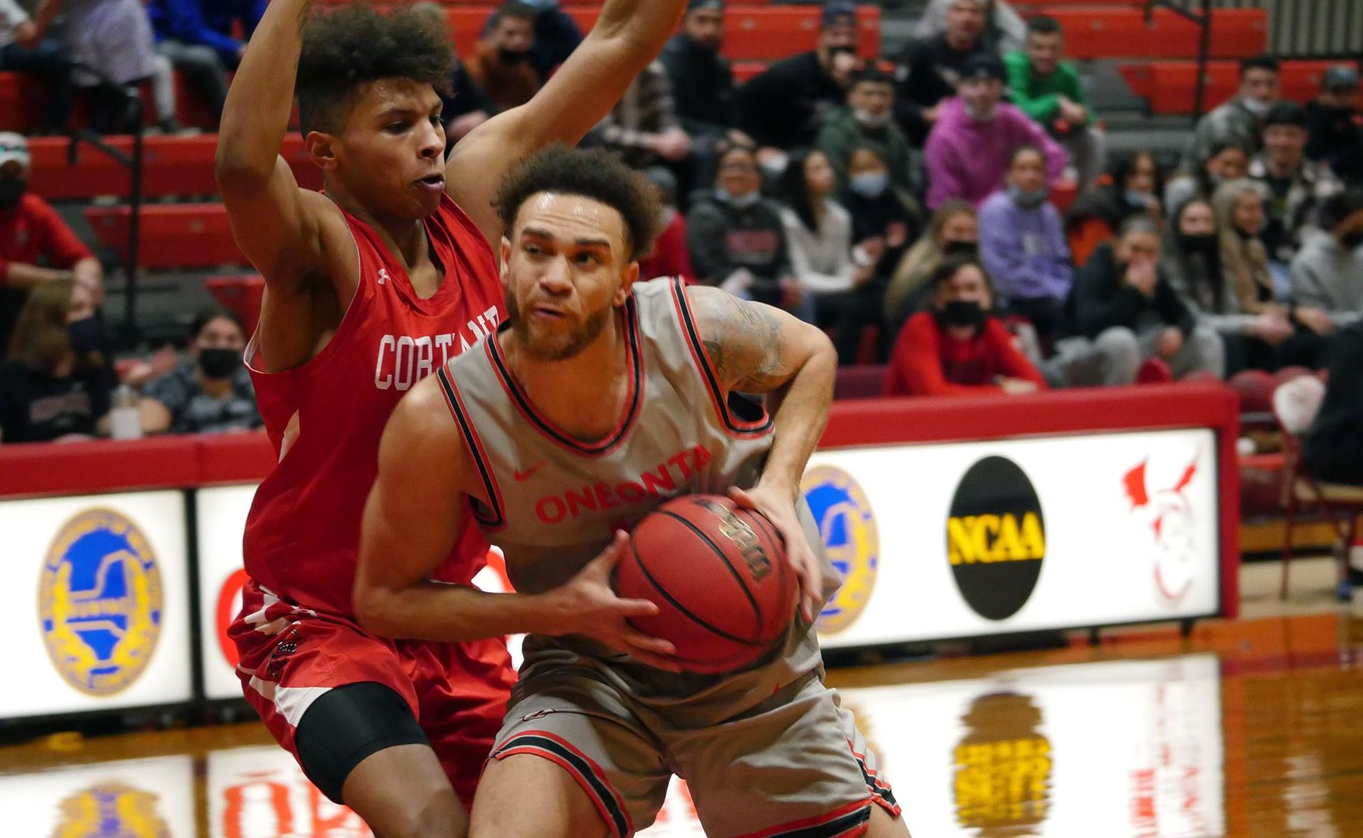 Men’s Basketball Defeats Cortland – The State Times